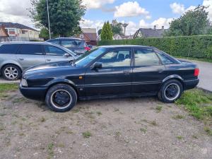 Melns Audi 80 1994 Kaišiadorys, ar dzinēja tilpumu 1.98 L un nobraukumu 292 tūkst. km par 1100 €, foto 4 vietnē AUTOMOTO.COM.LV
