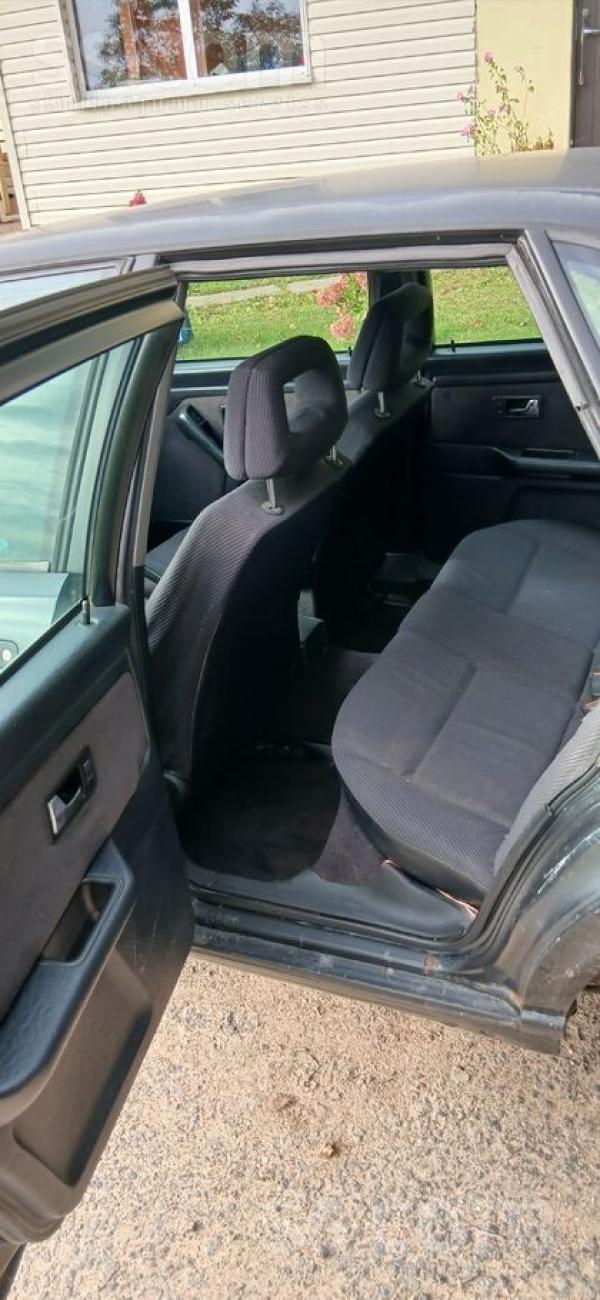 Melns Audi 80 1994 Aizkraukle, ar dzinēja tilpumu 1.90 L un nobraukumu 430 tūkst. km par 500 €, foto 7 vietnē AUTOMOTO.COM.LV