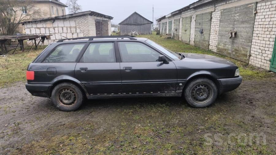 Black Audi 80 1992 in Jelgava, with an engine capacity of 1.90 L and mileage of 500 thousand km for 550 €, photo 2 on AUTOMOTO.COM.LV