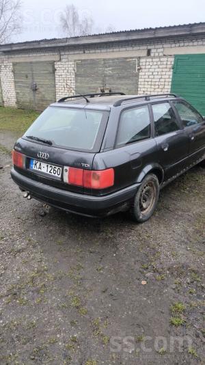 Black Audi 80 1992 in Jelgava, with an engine capacity of 1.90 L and mileage of 500 thousand km for 550 €, photo 4 on AUTOMOTO.COM.LV