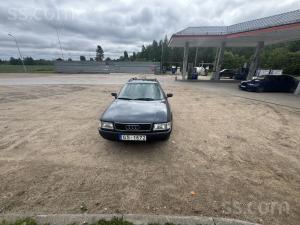 Melns Audi 80 1993 Madona, ar dzinēja tilpumu 2.00 L un nobraukumu 435 tūkst. km par 450 €, foto  vietnē AUTOMOTO.COM.LV