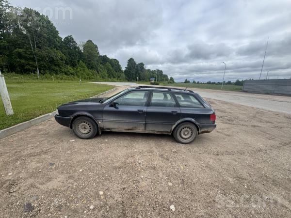 Melns Audi 80 1993 Madona, ar dzinēja tilpumu 2.00 L un nobraukumu 435 tūkst. km par 450 €, foto 3 vietnē AUTOMOTO.COM.LV
