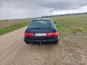 Melns Audi 80 1993 Madona, ar dzinēja tilpumu 1.90 L un nobraukumu 406 tūkst. km par 1400 €, foto  vietnē AUTOMOTO.COM.LV
