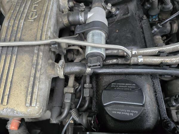 Melns Audi 80 1993 Šauļi, ar dzinēja tilpumu 1.98 L un nobraukumu 310 tūkst. km par 600 €, foto 5 vietnē AUTOMOTO.COM.LV
