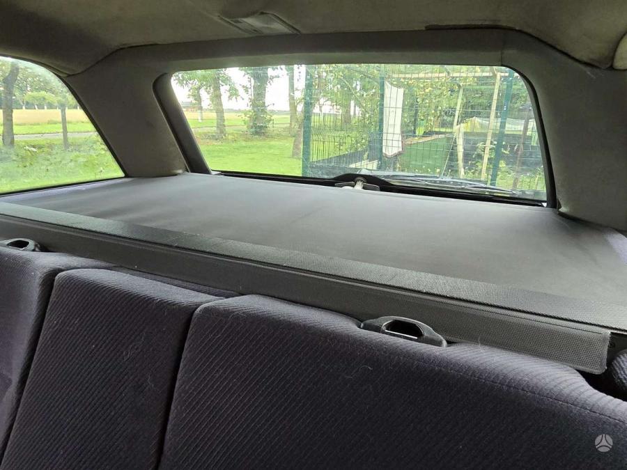 Black Audi 80 1993 in Siauliai, with an engine capacity of 1.98 L and mileage of 310 thousand km for 600 €, photo 15 on AUTOMOTO.COM.LV