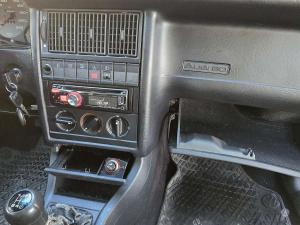 Black Audi 80 1993 in Siauliai, with an engine capacity of 1.98 L and mileage of 310 thousand km for 600 €, photo 35 on AUTOMOTO.COM.LV