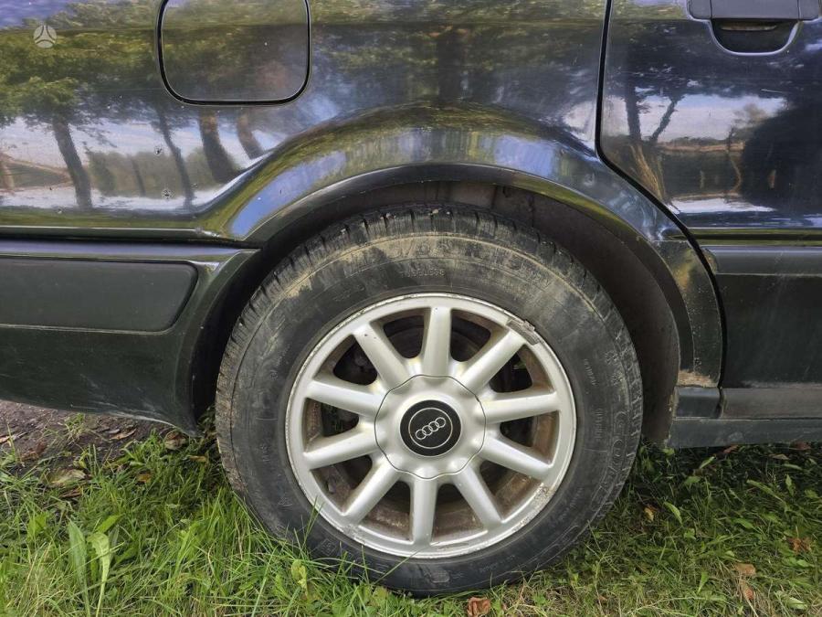Black Audi 80 1993 in Siauliai, with an engine capacity of 1.98 L and mileage of 310 thousand km for 600 €, photo 39 on AUTOMOTO.COM.LV