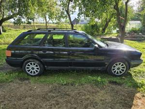 Black Audi 80 1993 in Siauliai, with an engine capacity of 1.98 L and mileage of 310 thousand km for 600 €, photo 47 on AUTOMOTO.COM.LV