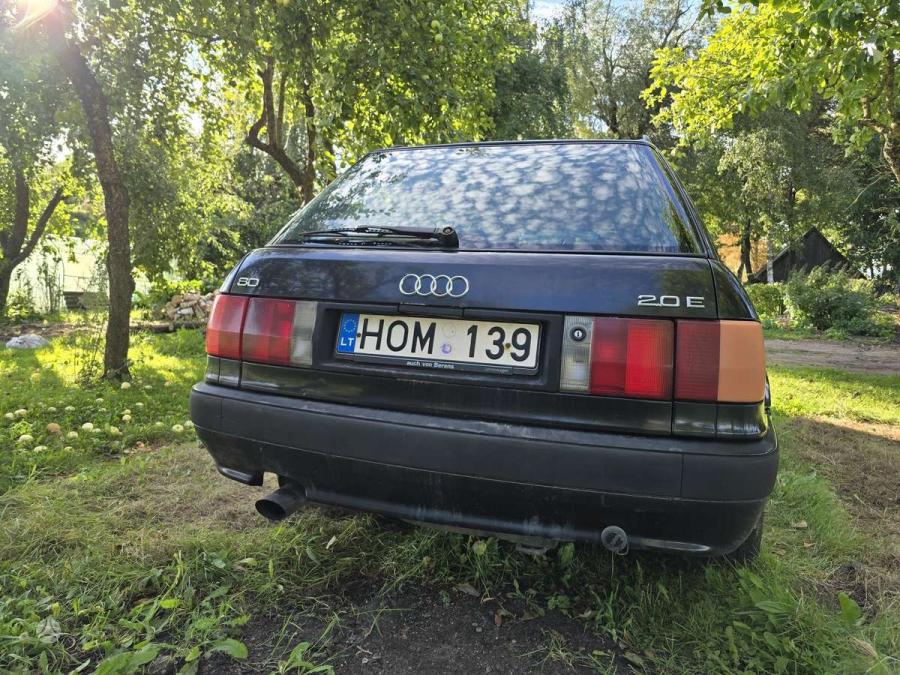 Black Audi 80 1993 in Siauliai, with an engine capacity of 1.98 L and mileage of 310 thousand km for 600 €, photo 50 on AUTOMOTO.COM.LV