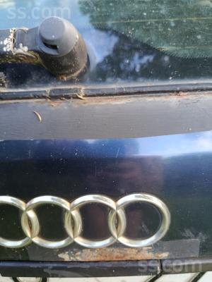 Melns Audi 80 1993 Aizkraukle, ar dzinēja tilpumu 2.00 L un nobraukumu 0 tūkst. km par 400 €, foto 3 vietnē AUTOMOTO.COM.LV
