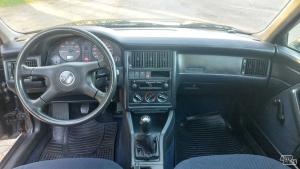 Черный Ауди 80 1994 в Каунас, объемом двигателя 1.90 л и пробегом 280 тыс. км за 1650 €, фото 10 на AUTOMOTO.COM.LV