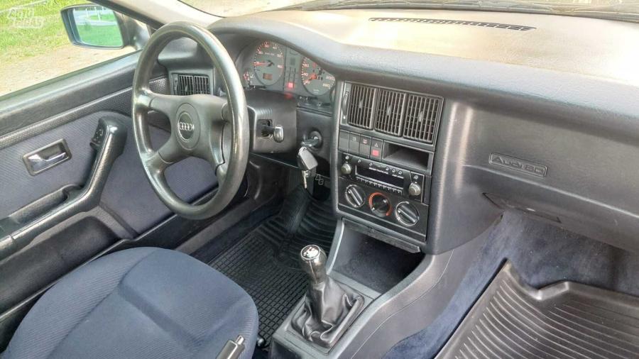 Melns Audi 80 1994 Kauņa, ar dzinēja tilpumu 1.90 L un nobraukumu 280 tūkst. km par 1650 €, foto 15 vietnē AUTOMOTO.COM.LV