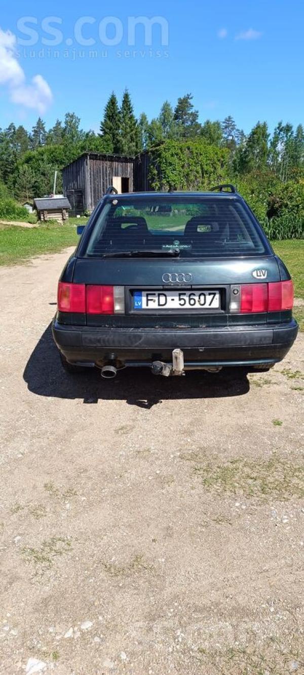 Melns Audi 80 1994 Valka, ar dzinēja tilpumu 1.90 L un nobraukumu 409 tūkst. km par 800 €, foto 6 vietnē AUTOMOTO.COM.LV