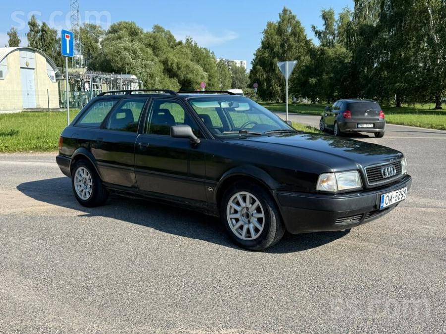 Черный Ауди 80 1995 в Рига, объемом двигателя 1.90 л и пробегом 295 тыс. км за 750 €, фото 1 на AUTOMOTO.COM.LV