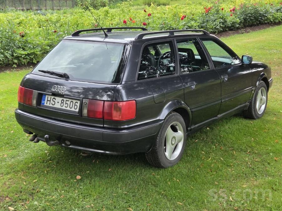 Black Audi 80 1995 in Balvi, with an engine capacity of 1.90 L and mileage of 367 thousand km for 1850 €, photo 4 on AUTOMOTO.COM.LV