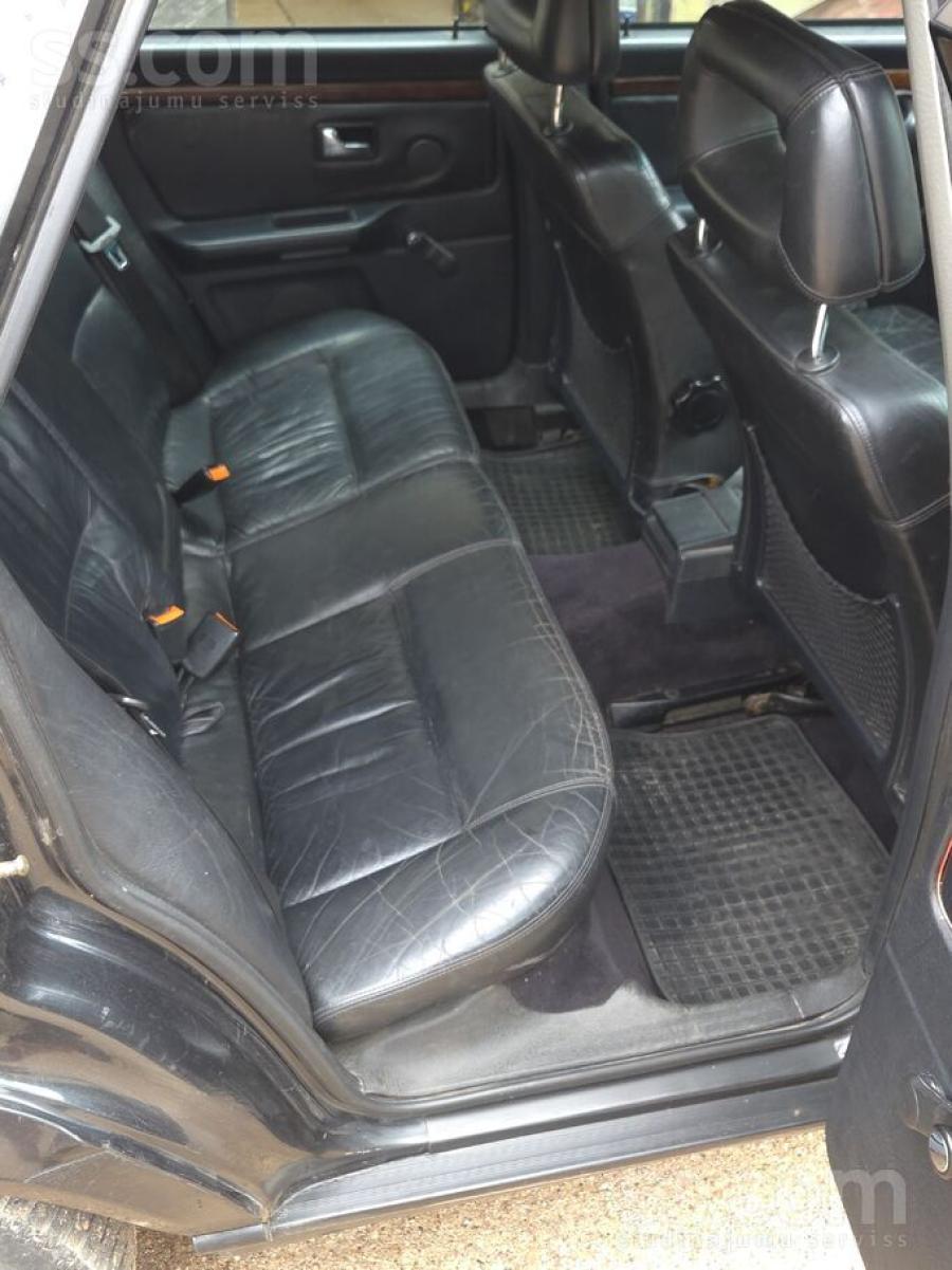 Black Audi 80 1995 in Balvi, with an engine capacity of 1.90 L and mileage of 367 thousand km for 1850 €, photo 11 on AUTOMOTO.COM.LV