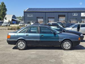 Zils Audi 80 1988 Plungė, ar dzinēja tilpumu 1.76 L un nobraukumu 174 tūkst. km par 550 €, foto 4 vietnē AUTOMOTO.COM.LV