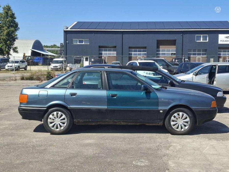 Zils Audi 80 1988 Plungė, ar dzinēja tilpumu 1.76 L un nobraukumu 174 tūkst. km par 550 €, foto 4 vietnē AUTOMOTO.COM.LV