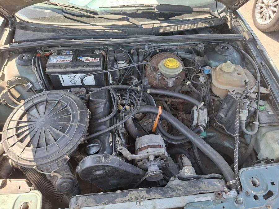 Zils Audi 80 1988 Plungė, ar dzinēja tilpumu 1.76 L un nobraukumu 174 tūkst. km par 550 €, foto 13 vietnē AUTOMOTO.COM.LV