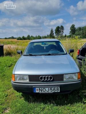 Blue Audi 80 1988 in Vilnius, with an engine capacity of 1.80 L and mileage of 297 thousand km for 800 €, photo  on AUTOMOTO.COM.LV