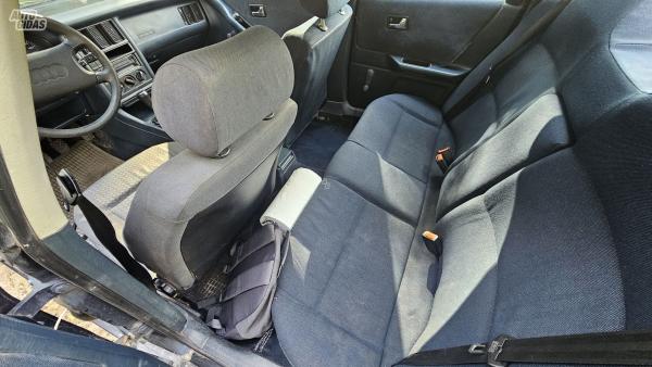Zils Audi 80 1988 Viļņa, ar dzinēja tilpumu 1.80 L un nobraukumu 298 tūkst. km par 799 €, foto 7 vietnē AUTOMOTO.COM.LV