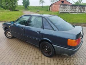 Blue Audi 80 1989 in Daugavpils, with an engine capacity of 1.60 L and mileage of 340 thousand km for 800 €, photo 4 on AUTOMOTO.COM.LV
