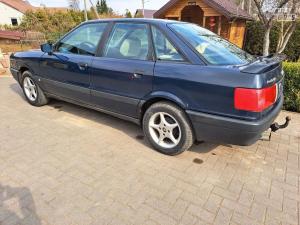 Zils Audi 80 1990 Lazdijai, ar dzinēja tilpumu 1.80 L un nobraukumu 220 tūkst. km par 1500 €, foto 2 vietnē AUTOMOTO.COM.LV