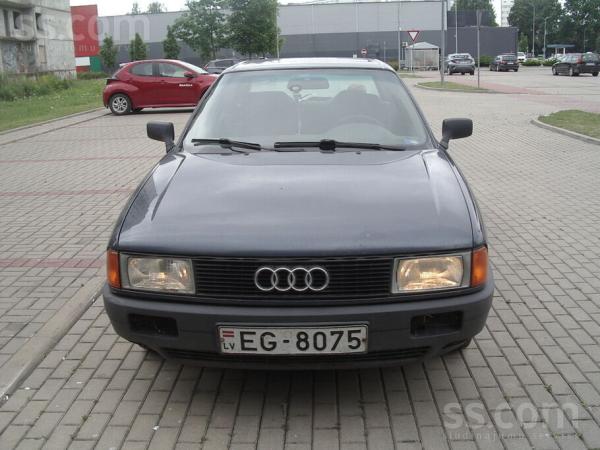 Синий Ауди 80 1990 в Елгава, объемом двигателя 1.60 л и пробегом 300 тыс. км за 700 €, фото 1 на AUTOMOTO.COM.LV