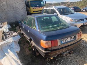 Zils Audi 80 1990 Druskininkai, ar dzinēja tilpumu 1.60 L un nobraukumu 233 tūkst. km par 300 €, foto 4 vietnē AUTOMOTO.COM.LV