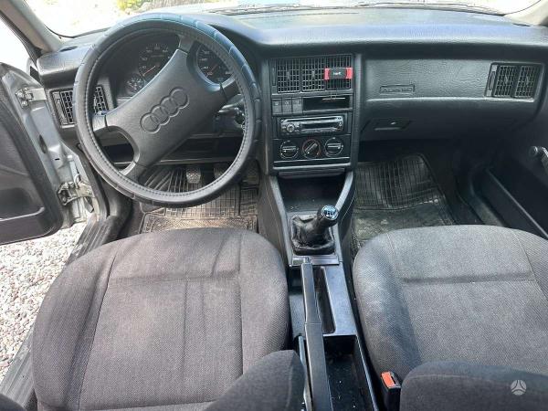 Zils Audi 80 1990 Kėdainiai, ar dzinēja tilpumu 1.78 L un nobraukumu 148 tūkst. km par 1350 €, foto 5 vietnē AUTOMOTO.COM.LV