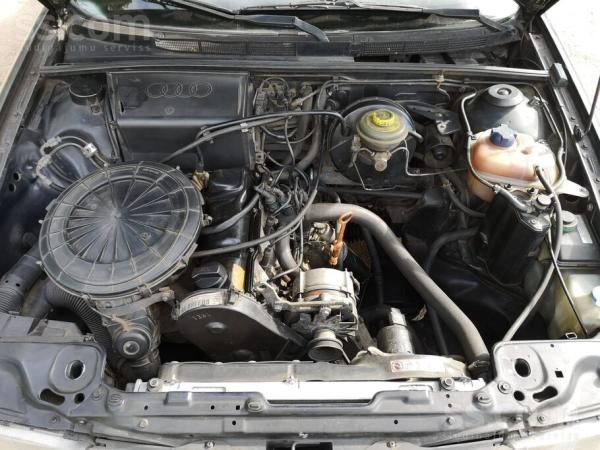 Blue Audi 80 1991 in Daugavpils, with an engine capacity of 1.80 L and mileage of 228 thousand km for 950 €, photo 7 on AUTOMOTO.COM.LV
