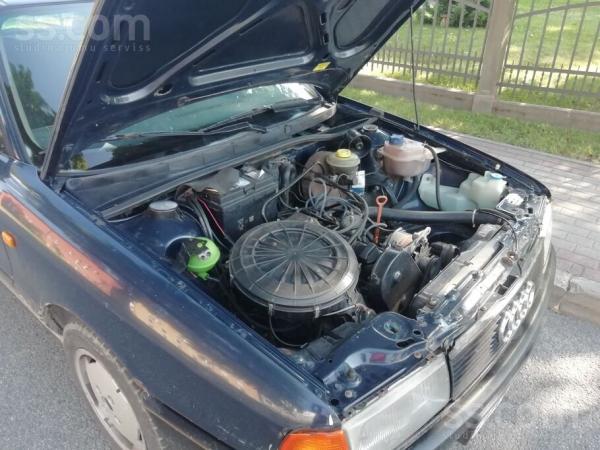 Zils Audi 80 1991 Rēzekne, ar dzinēja tilpumu 1.80 L un nobraukumu 285 tūkst. km par 650 €, foto 8 vietnē AUTOMOTO.COM.LV