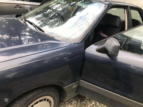 Blue Audi 80 1991 in Alytus, with an engine capacity of 1.60 L and mileage of 236 thousand km for 900 €, photo 6 on AUTOMOTO.COM.LV