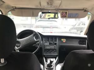Синий Ауди 80 1991 в Алитус, объемом двигателя 1.60 л и пробегом 236 тыс. км за 900 €, фото 13 на AUTOMOTO.COM.LV