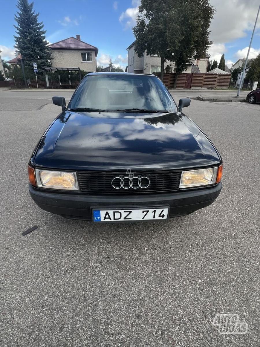 Blue Audi 80 1991 in Marijampole, with an engine capacity of 1.80 L and mileage of 295 thousand km for 1500 €, photo 3 on AUTOMOTO.COM.LV