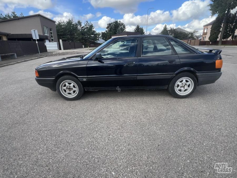 Blue Audi 80 1991 in Marijampole, with an engine capacity of 1.80 L and mileage of 295 thousand km for 1500 €, photo 5 on AUTOMOTO.COM.LV