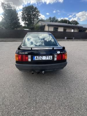Blue Audi 80 1991 in Marijampole, with an engine capacity of 1.80 L and mileage of 295 thousand km for 1500 €, photo 7 on AUTOMOTO.COM.LV