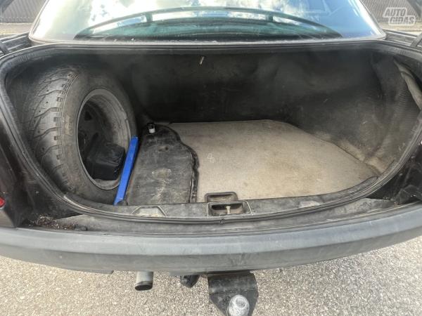 Audi 80 1991 Marijampole vietnē Zils Audi 80 1991 Marijampole, ar dzinēja tilpumu 1.80 L un nobraukumu 295 tūkst. km par 1500 €, foto 11 vietnē AUTOMOTO.COM.LV