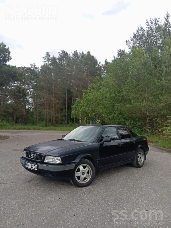 Blue Audi 80 1994 in Tukums, with an engine capacity of 2.00 L and mileage of 38 thousand km for 1450 €, photo 2 on AUTOMOTO.COM.LV