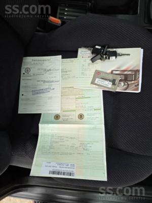 Zils Audi 80 1994 Bauska, ar dzinēja tilpumu 2.00 L un nobraukumu 0 tūkst. km par 2300 €, foto 16 vietnē AUTOMOTO.COM.LV