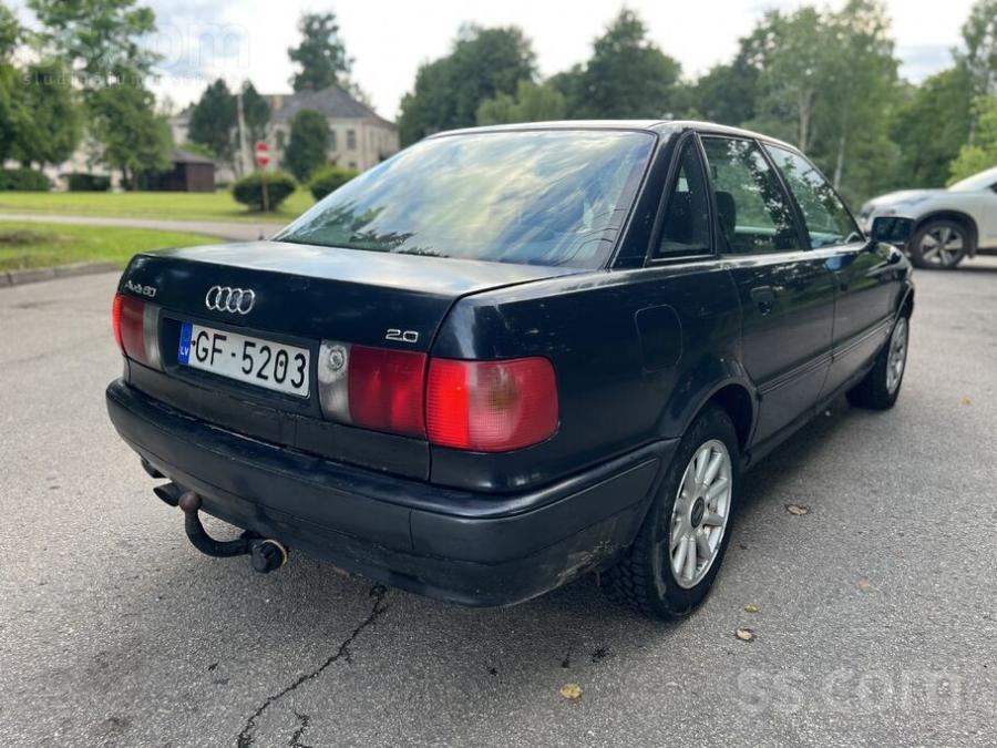 Zils Audi 80 1994 Rēzekne, ar dzinēja tilpumu 2.00 L un nobraukumu 331 tūkst. km par 950 €, foto 8 vietnē AUTOMOTO.COM.LV