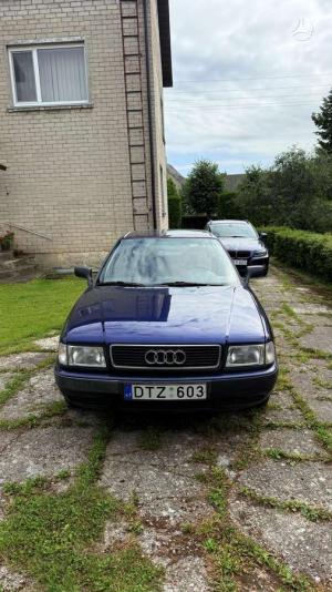 Zils Audi 80 1994 Kretinga, ar dzinēja tilpumu 1.98 L un nobraukumu 183 tūkst. km par 2300 €, foto 3 vietnē AUTOMOTO.COM.LV
