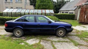 Zils Audi 80 1994 Kretinga, ar dzinēja tilpumu 1.98 L un nobraukumu 183 tūkst. km par 2300 €, foto 5 vietnē AUTOMOTO.COM.LV