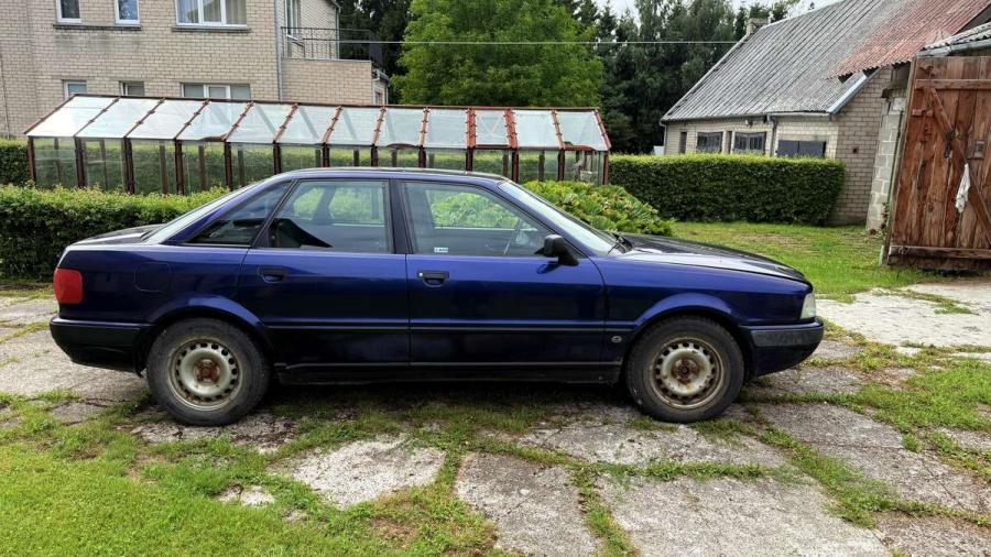 Zils Audi 80 1994 Kretinga, ar dzinēja tilpumu 1.98 L un nobraukumu 183 tūkst. km par 2300 €, foto 5 vietnē AUTOMOTO.COM.LV