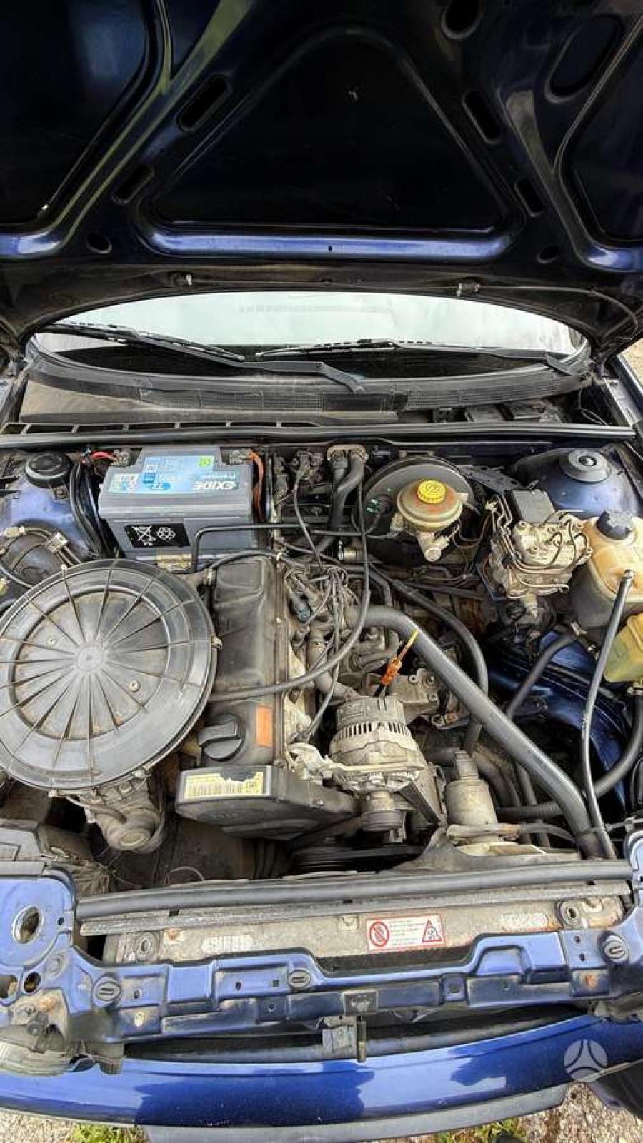 Zils Audi 80 1994 Kretinga, ar dzinēja tilpumu 1.98 L un nobraukumu 183 tūkst. km par 2300 €, foto 12 vietnē AUTOMOTO.COM.LV