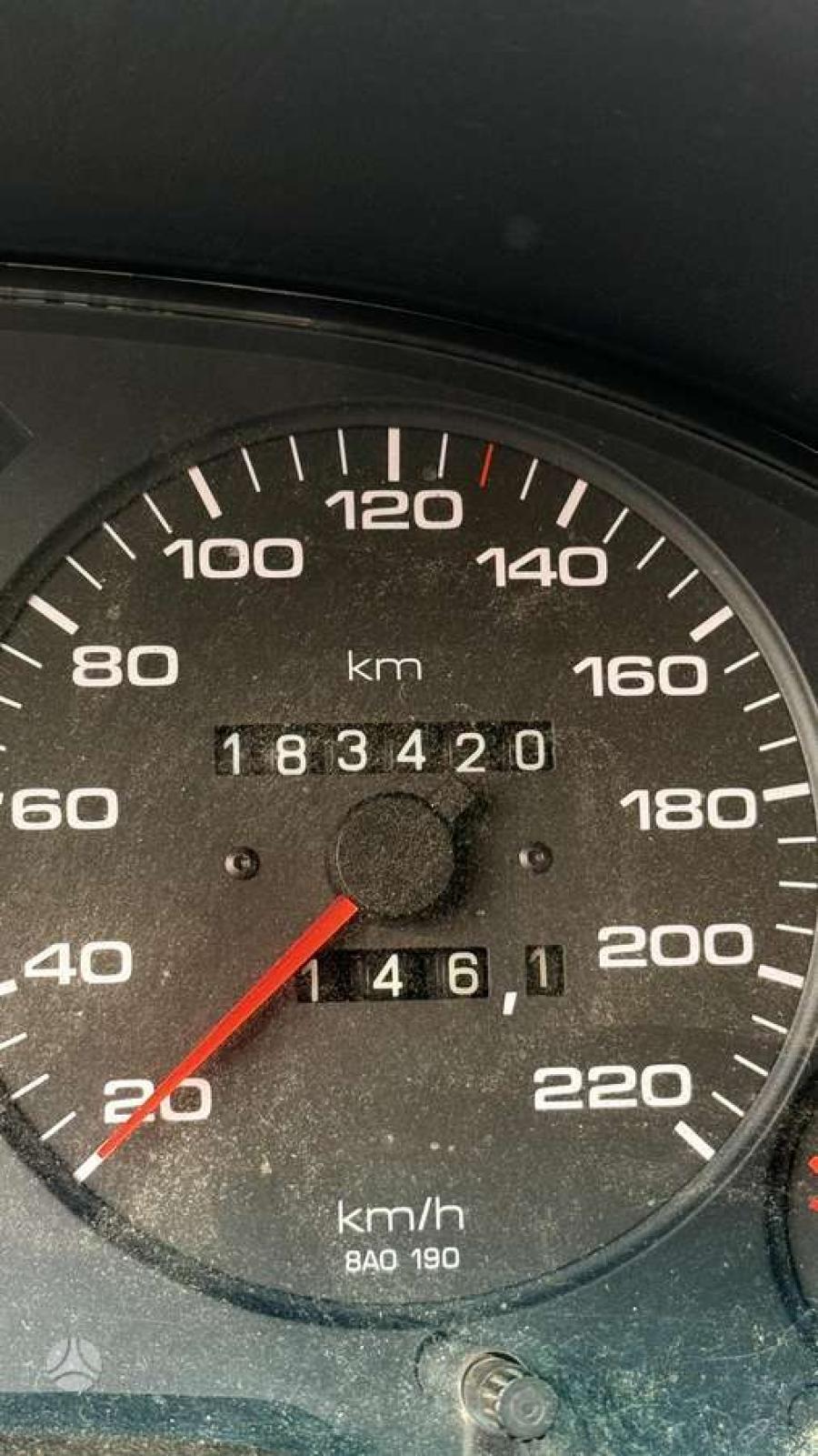 Zils Audi 80 1994 Kretinga, ar dzinēja tilpumu 1.98 L un nobraukumu 183 tūkst. km par 2300 €, foto 13 vietnē AUTOMOTO.COM.LV