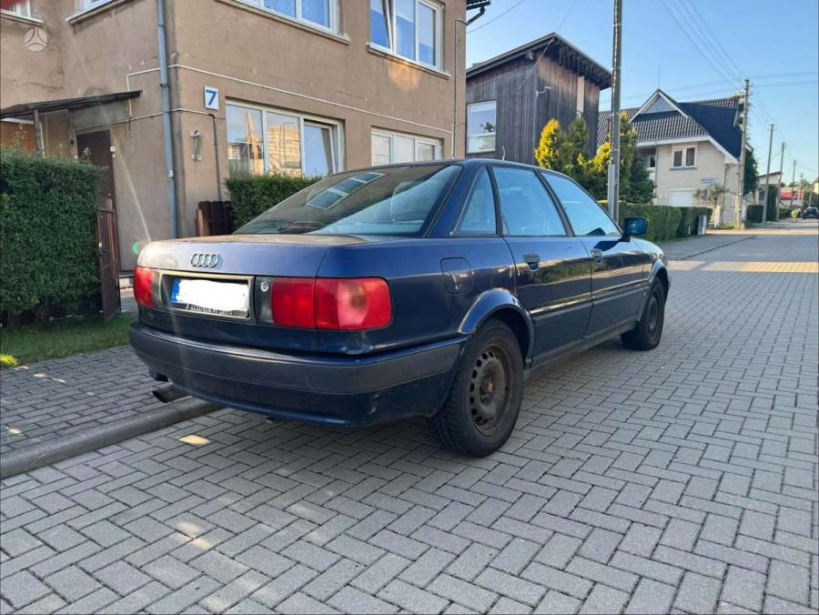 Zils Audi 80 1994 Klaipėda, ar dzinēja tilpumu 1.98 L un nobraukumu 221 tūkst. km par 550 €, foto 5 vietnē AUTOMOTO.COM.LV