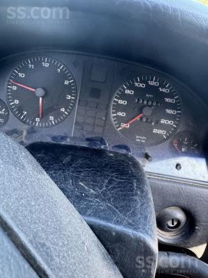Zils Audi 80 1993 Krāslava, ar dzinēja tilpumu 1.90 L un nobraukumu 339 tūkst. km par 300 €, foto 4 vietnē AUTOMOTO.COM.LV