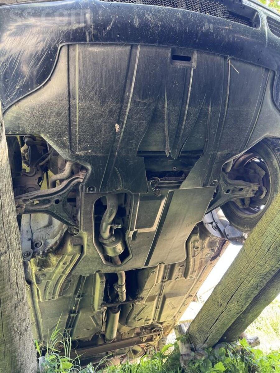 Zils Audi 80 1993 Krāslava, ar dzinēja tilpumu 1.90 L un nobraukumu 339 tūkst. km par 300 €, foto 6 vietnē AUTOMOTO.COM.LV