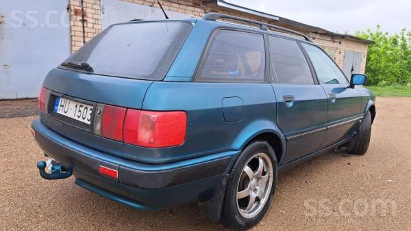 Blue Audi 80 1994 in Daugavpils, with an engine capacity of 1.90 L and mileage of 447 thousand km for 1100 €, photo 5 on AUTOMOTO.COM.LV